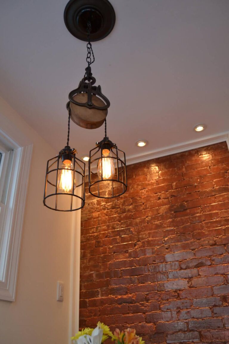 25 Chic Rustic Lighting Ideas to Add Vintage Charm