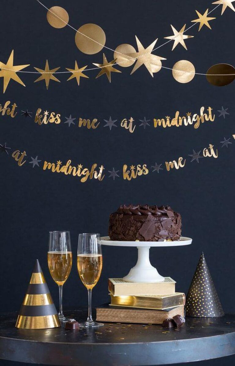 21 Exciting New Year Decoration Ideas to Kickstart the Celebration