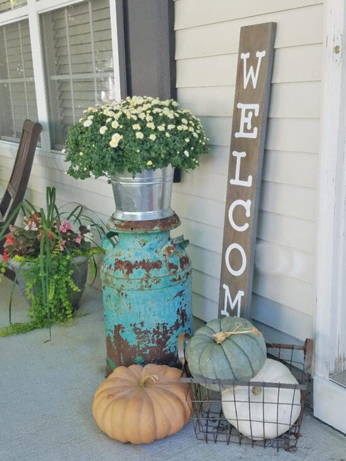 23 Inviting Rustic Veranda Designs to Enhance Your Home's Exterior