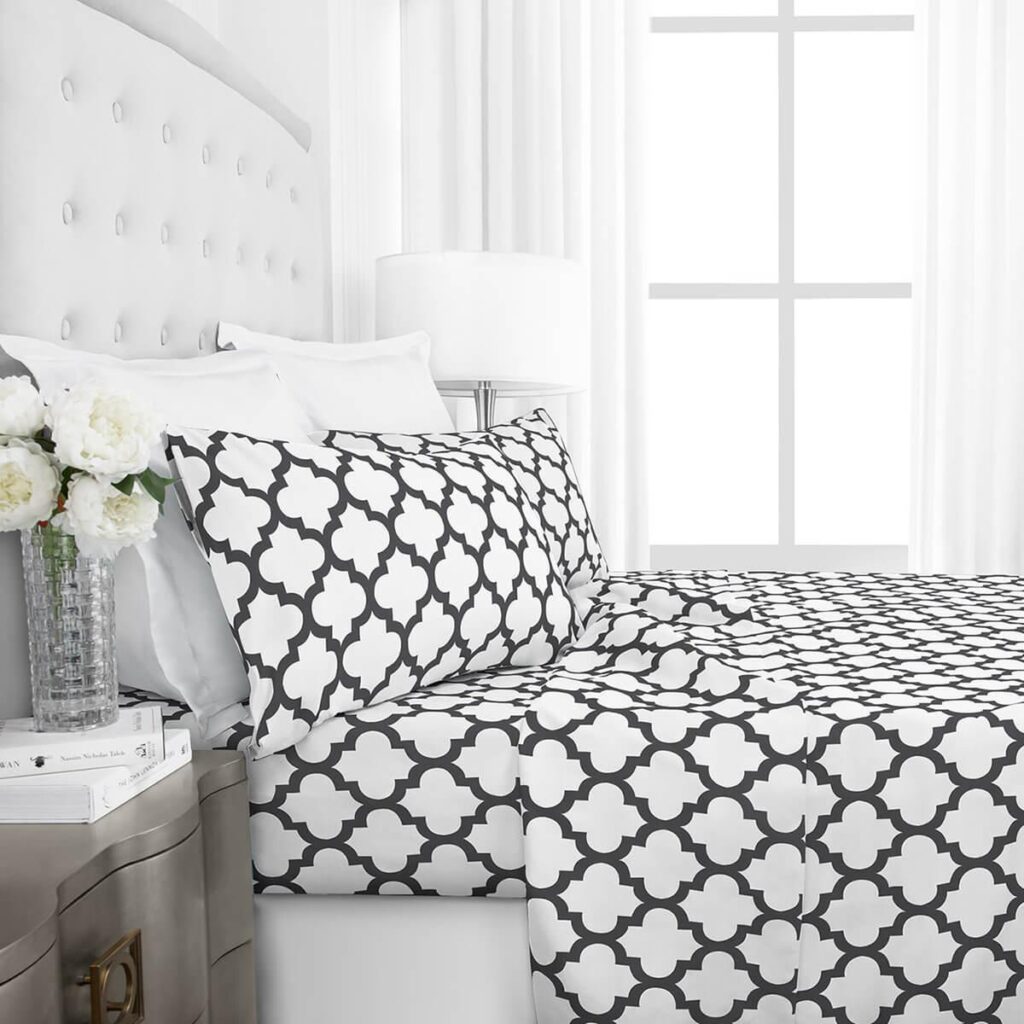 31 Amazing Bed Sheet Ideas for a Stylish Bedroom Look