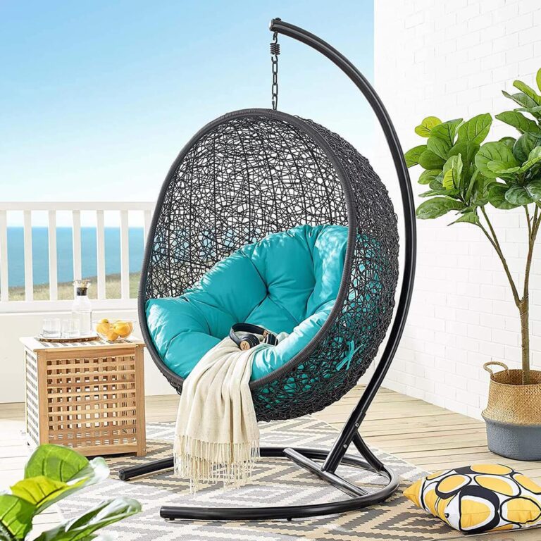 24 Trendy Outdoor Egg Chairs for Ultimate Yard Comfort