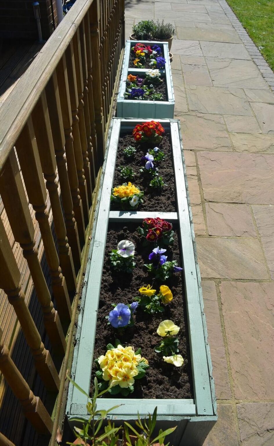 25 Best Spring Planter Ideas to Add Color to Your Home and Garden
