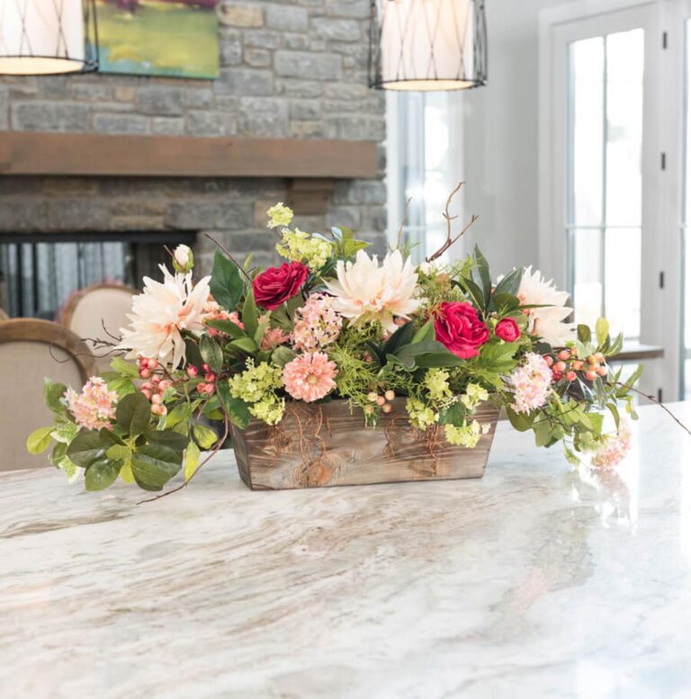 33 Must-Try Summer Farmhouse Styles for Your Home