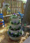 20 Quick and Easy Flower Towers to Build This Weekend