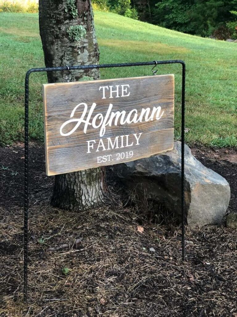 58 Easy Garden Sign Ideas That Wow Visitors