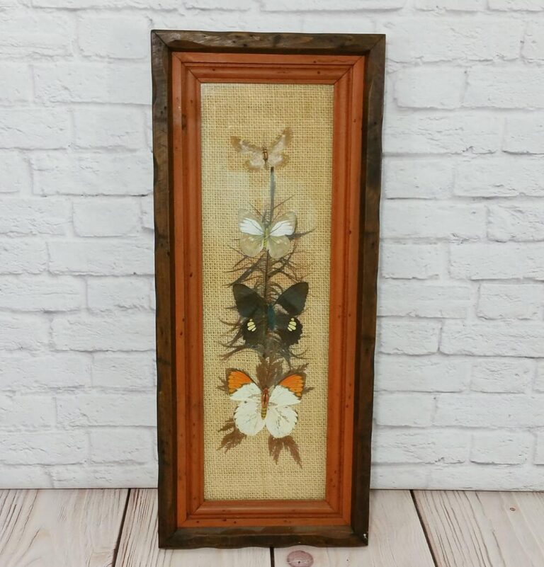 20 Elegant Vintage Wall Decor Ideas for a Timeless Look