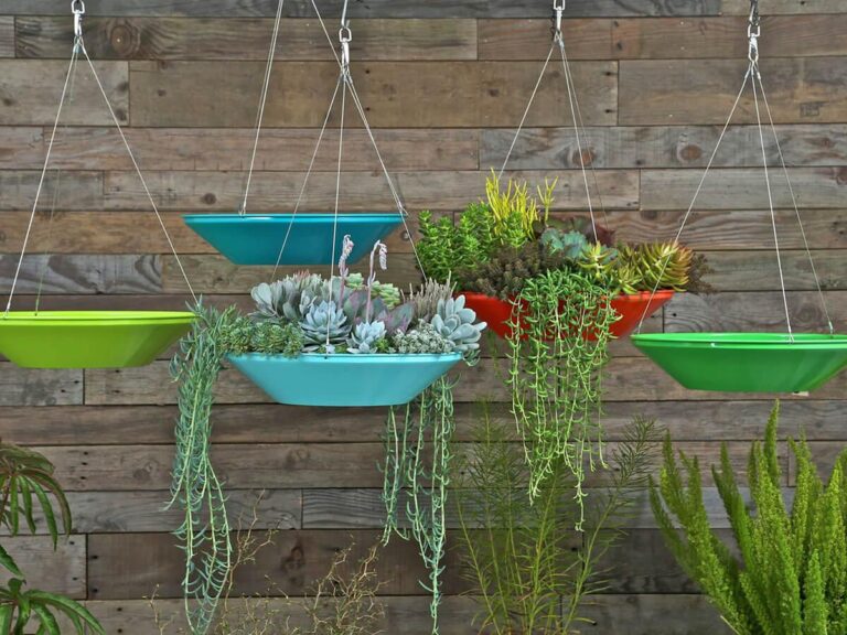 22 Creative Hanging Decorations to Transform Your Patio