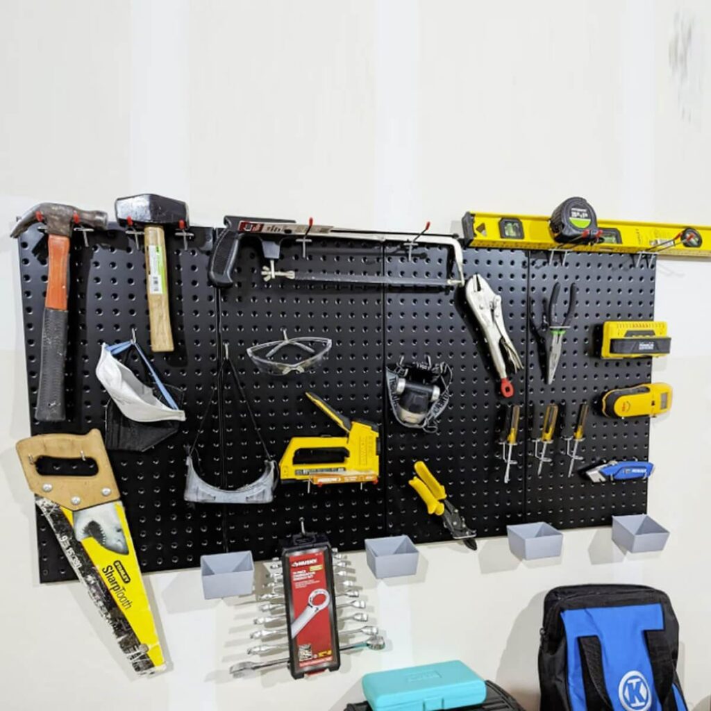 20 Smart Pegboard Ideas for a Tidy Garage