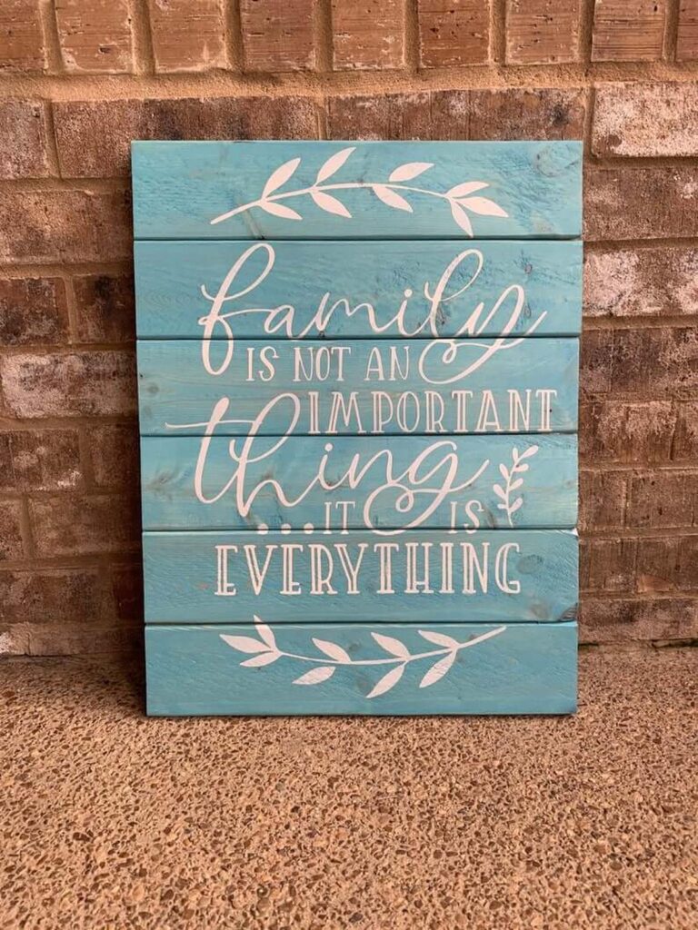 28 Powerful Family Quote Signs to Strengthen Your Bond