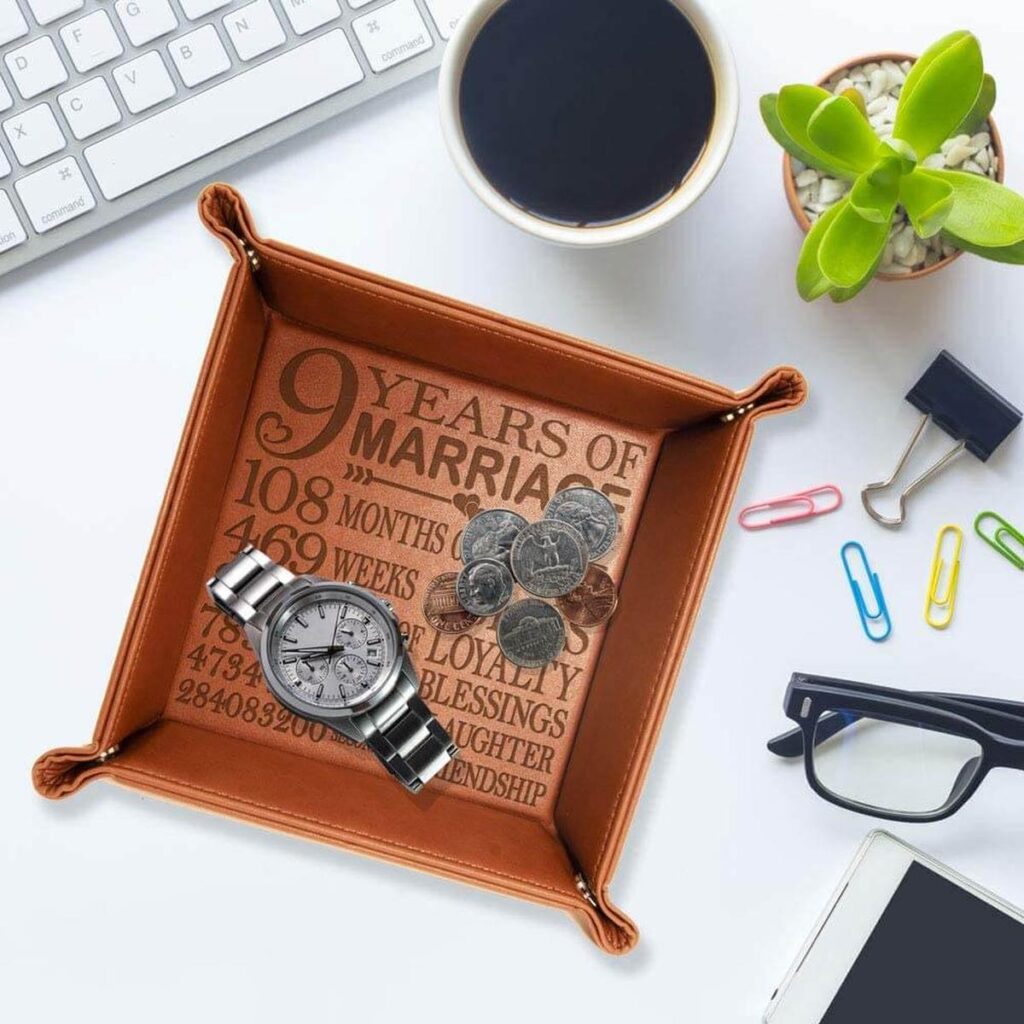 25 Innovative Tray Solutions for a Tidy and Trendy Home