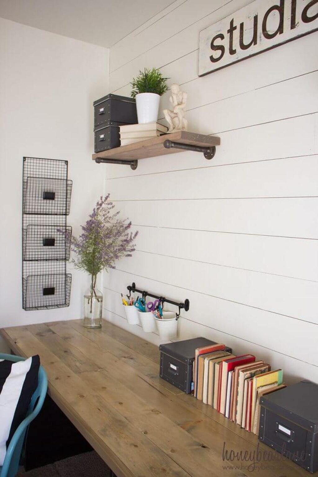 28 DIY Desk Projects to Build Your Ideal Budget-Friendly Workspace