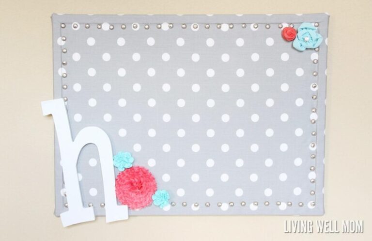 17 Clever DIY Cork Board Designs for Organizing and Decorating