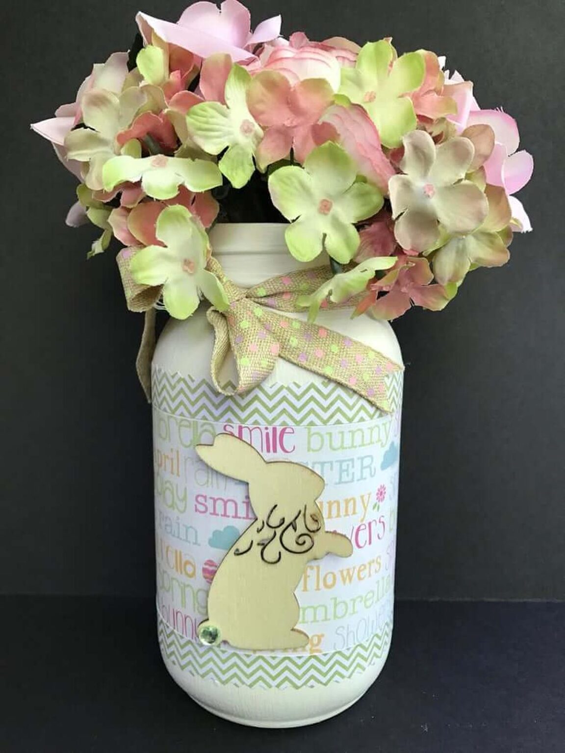 21 Unique Easter Mason Jar Projects for Your Next Party