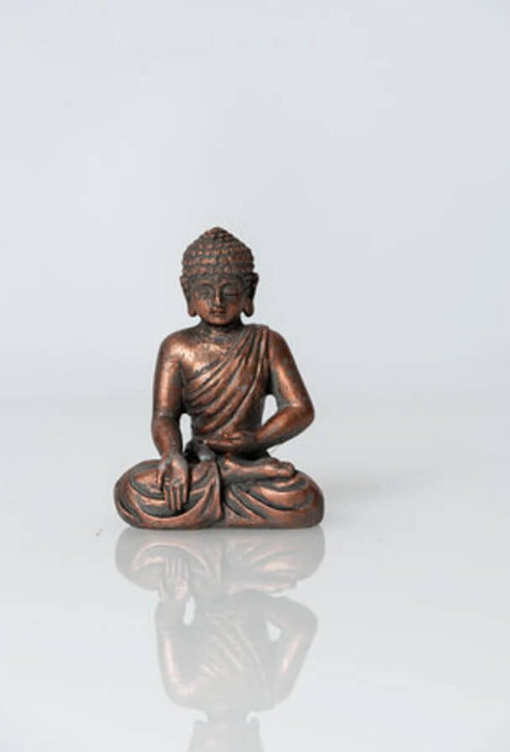 21 Inspiring Buddha Decor Ideas for a Calm and Beautiful Home