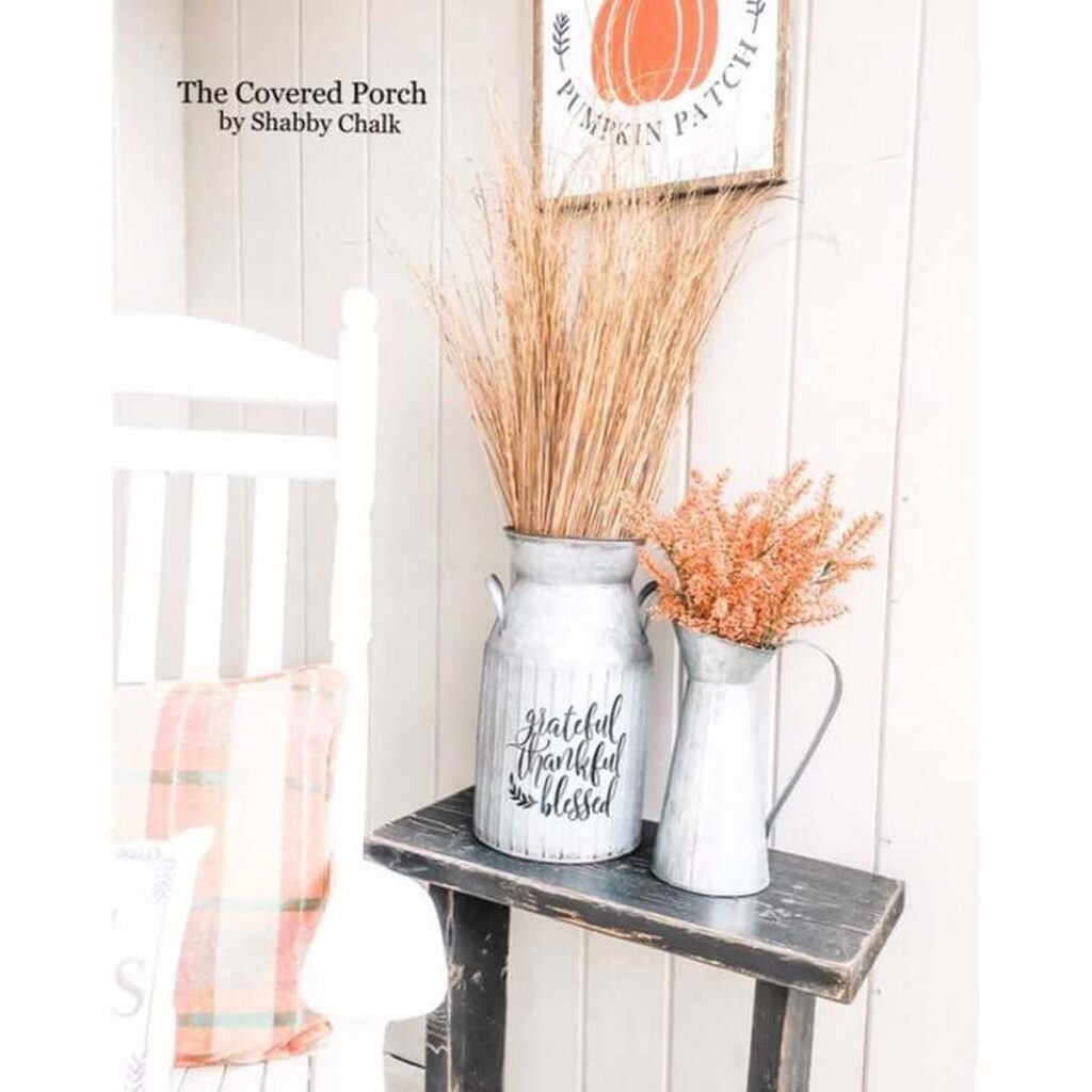 24 Cute Farmhouse Milk Can Ideas for a Cozy Space