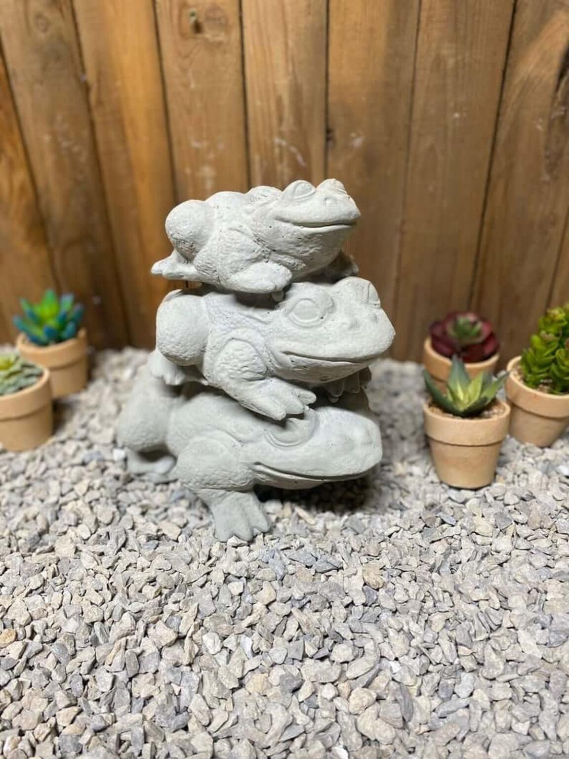 25 Eye-Catching Concrete Garden Sculptures