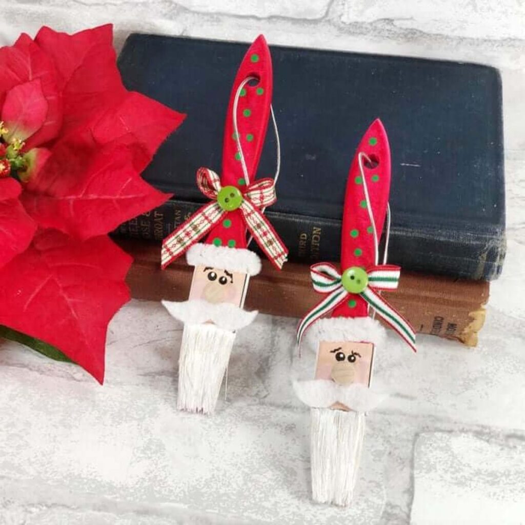 26 DIY Santa Decor Ideas to Brighten Your Holiday