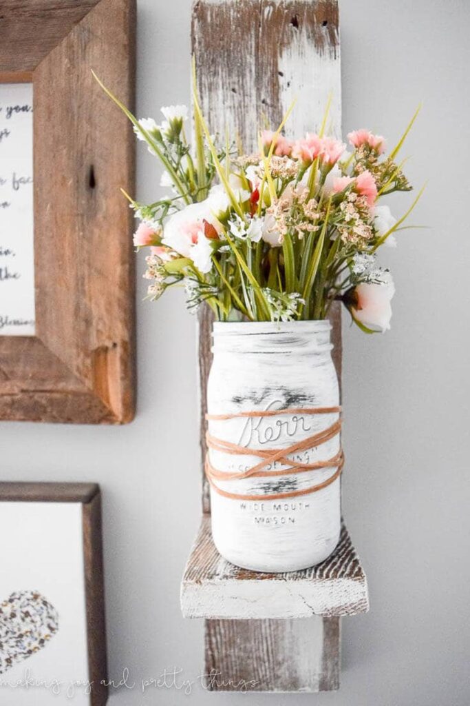 14 Best Farmhouse Flower Arrangements to Brighten Your Home
