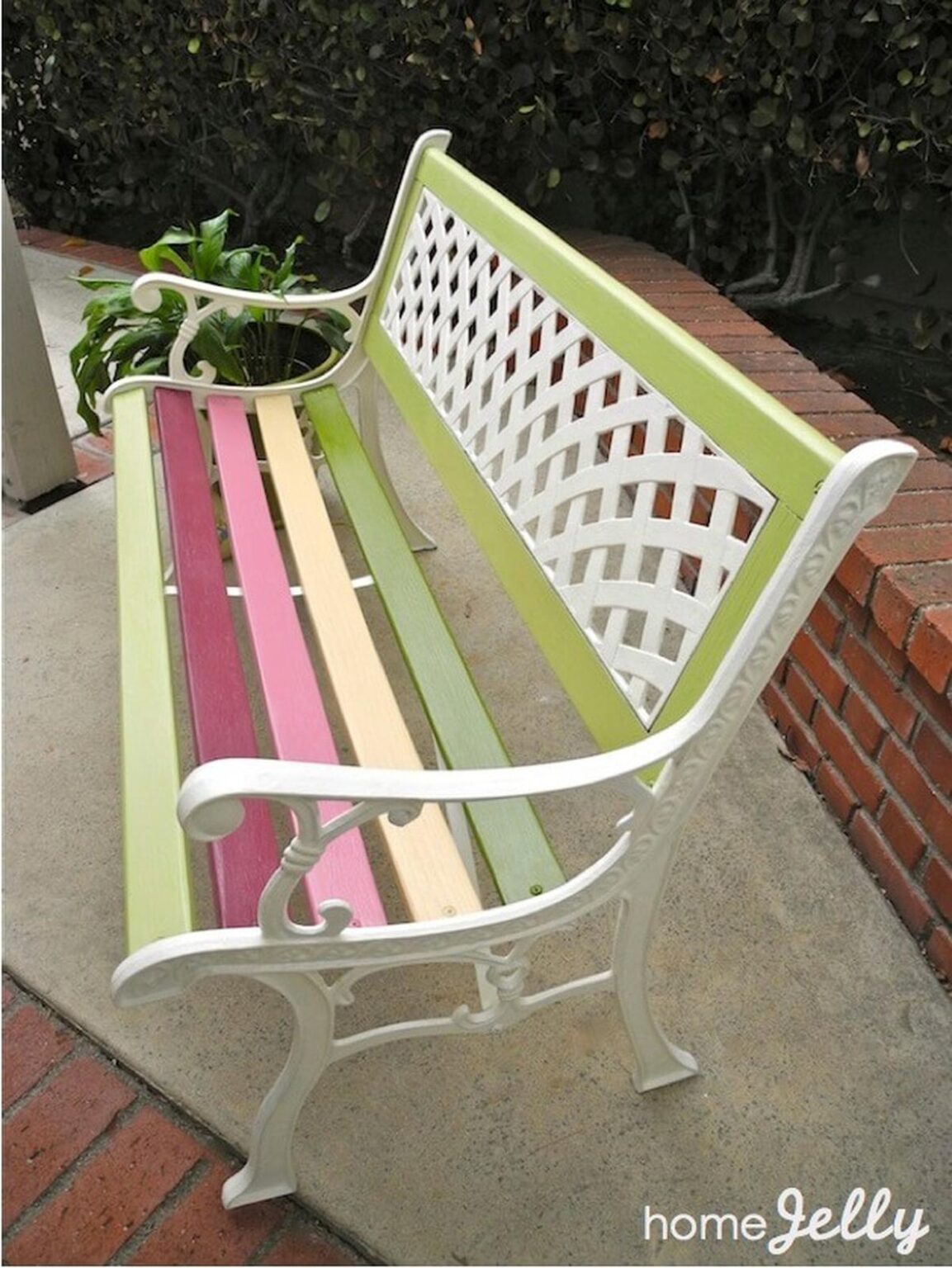 28 Unique DIY Painted Garden Decorations to Liven Up Outdoors