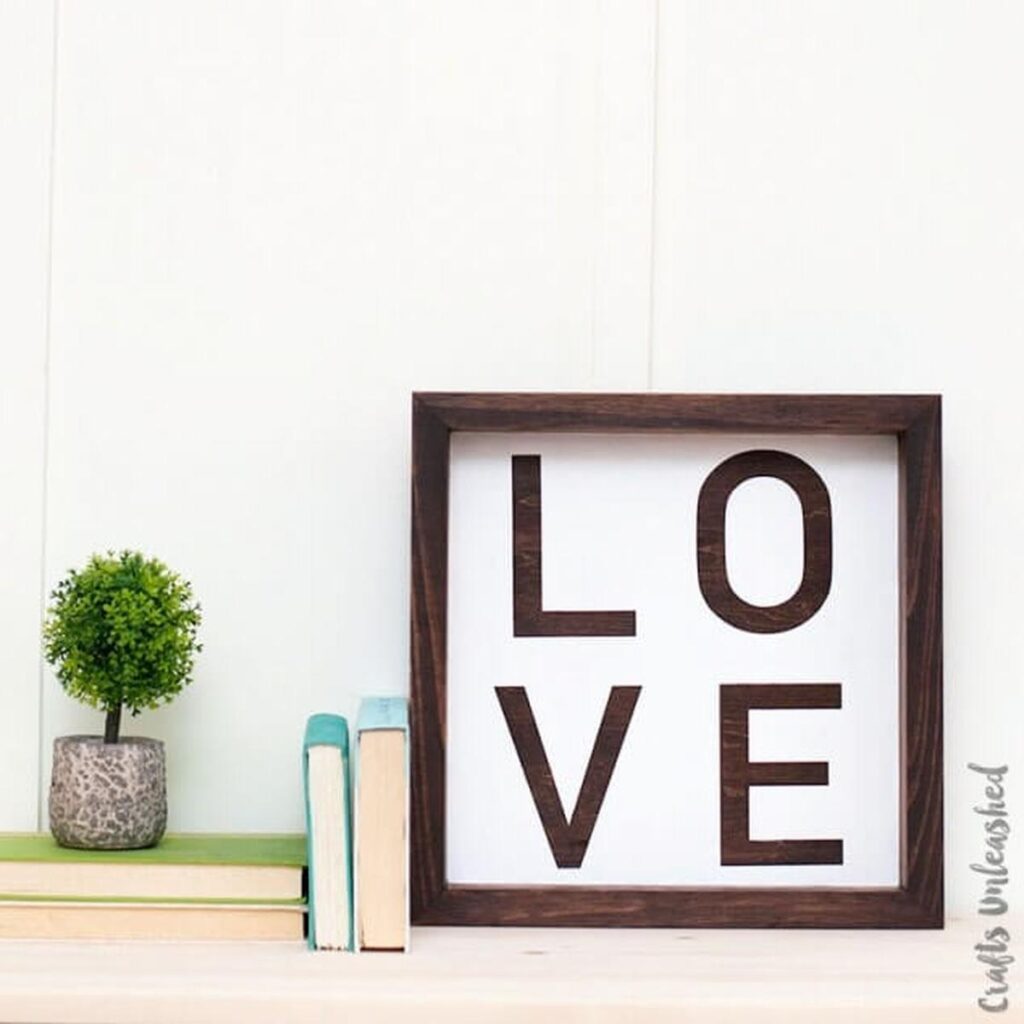 23 Creative DIY Home Signs for a Personal Touch