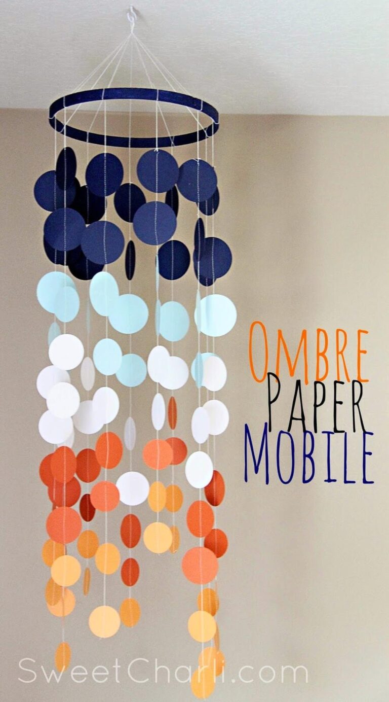 19 Cute DIY Baby Mobiles to Delight Your Baby