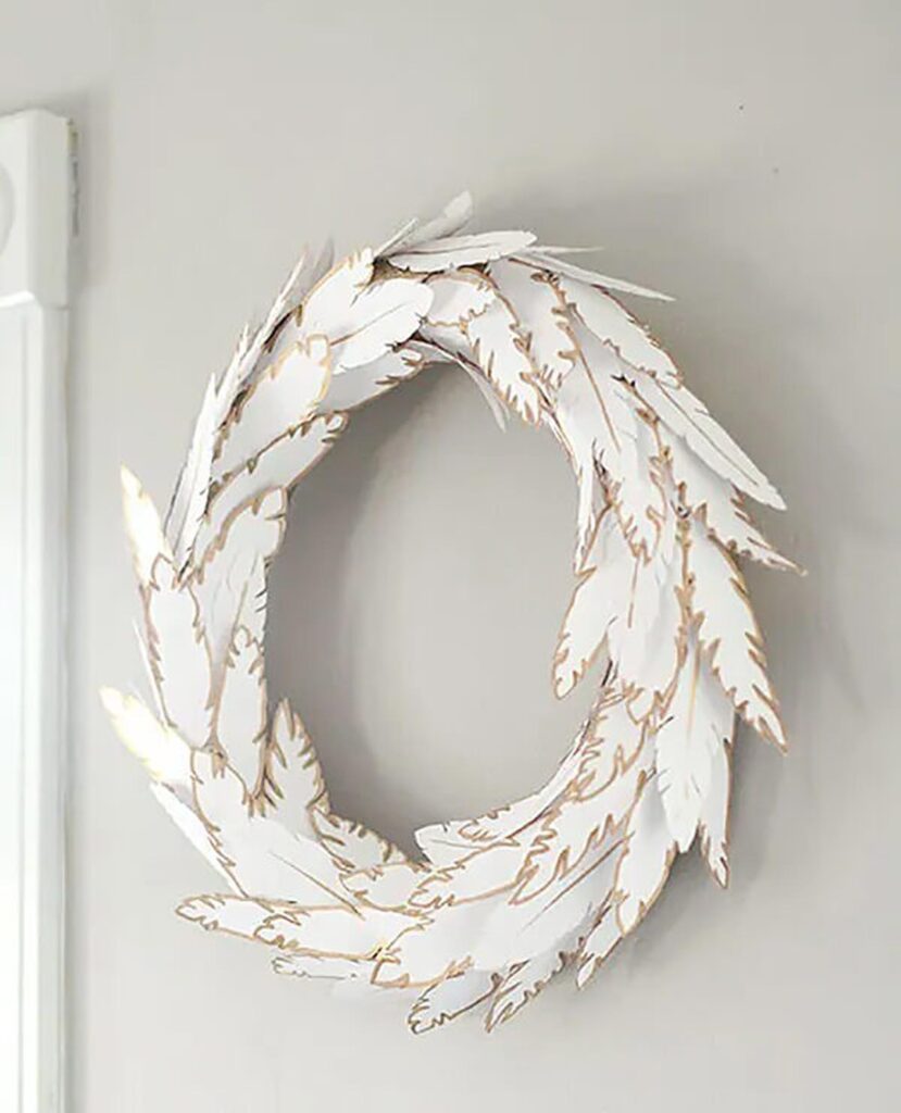 23 Easy DIY Feather Crafts That Inspire Creativity