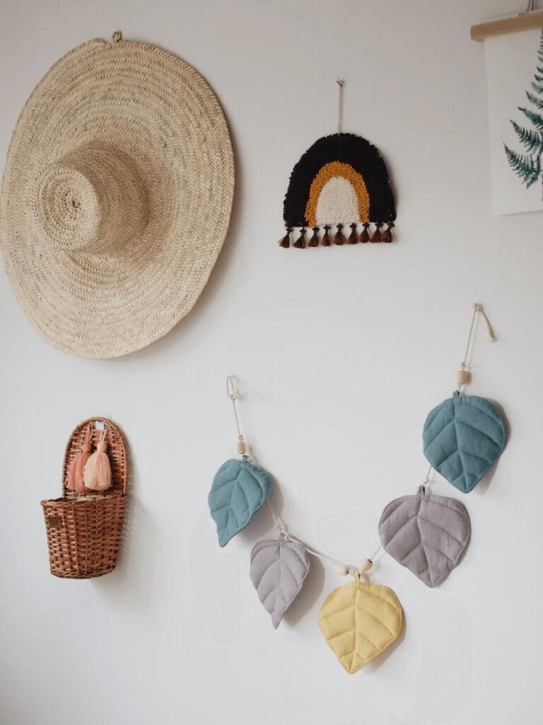 29 Leaf Decor Ideas to Bring Natural Beauty to Your Home