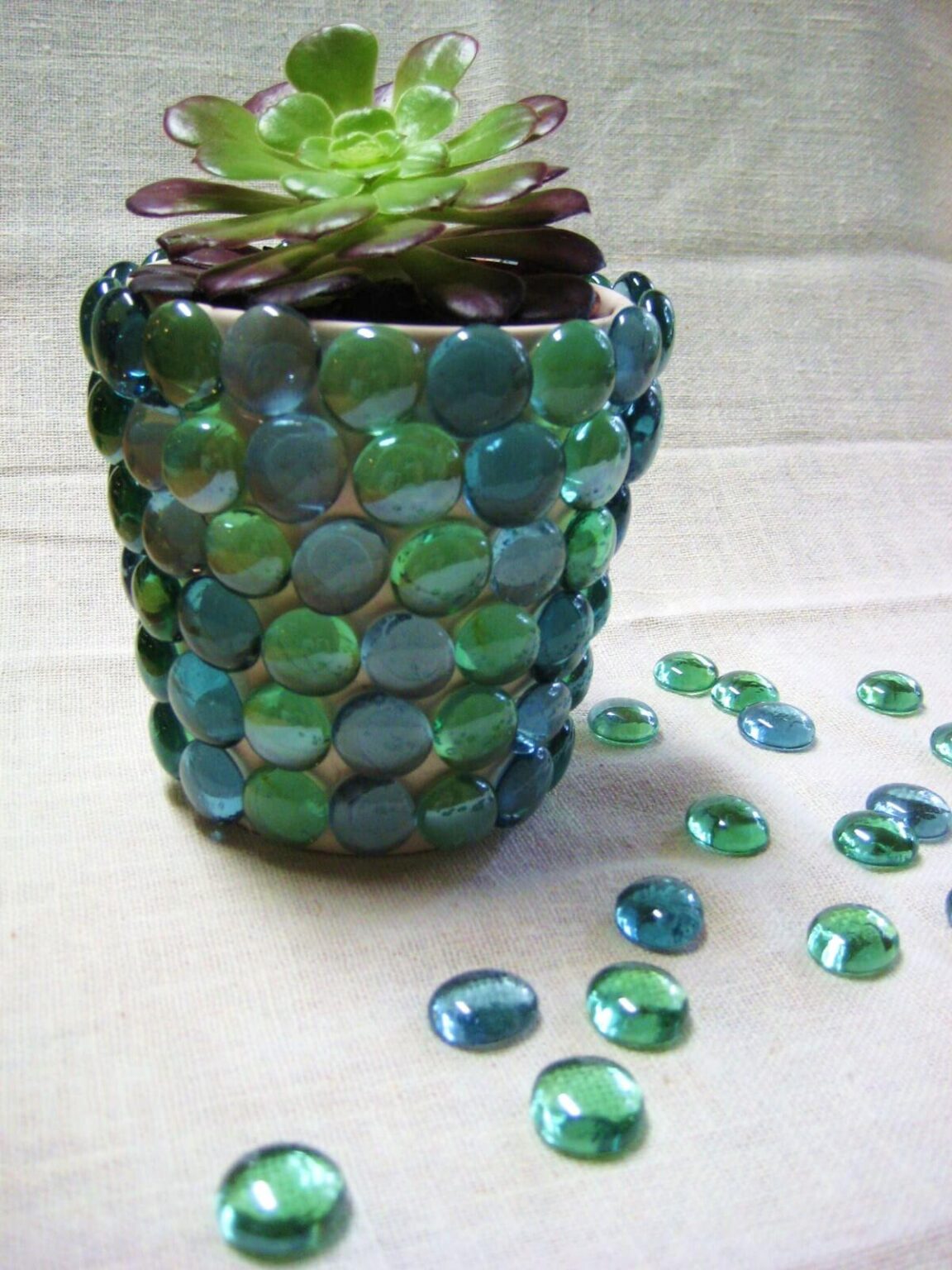 29 Creative Flower Pot Projects for Trendy Gardeners