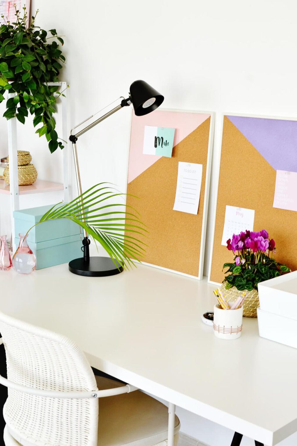 17 Clever DIY Cork Board Designs for Organizing and Decorating