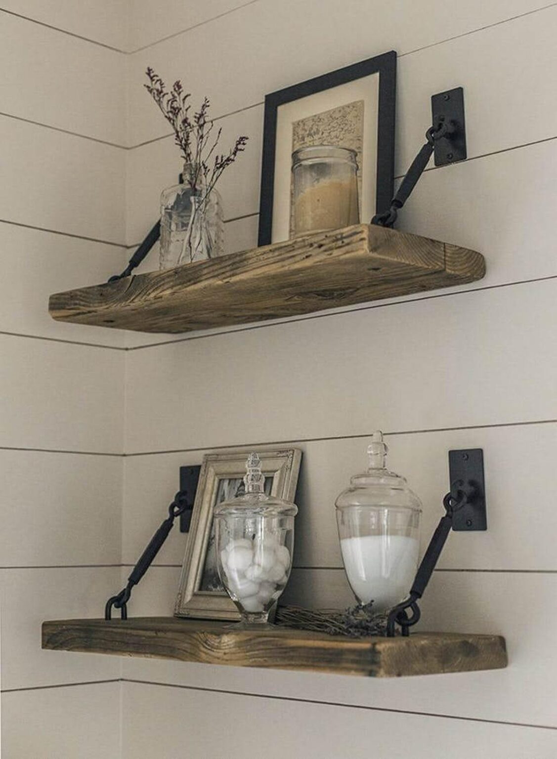 27 Rustic Shiplap Decor Ideas for the Ultimate Farmhouse Feel