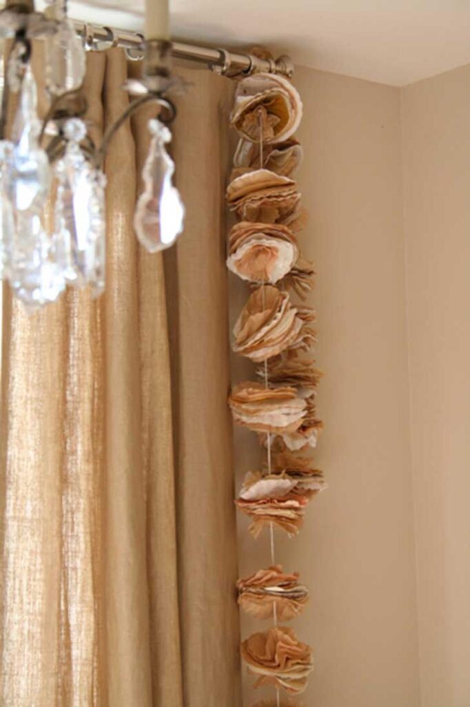 28 Creative DIY Spring Garland Ideas for Home Decor