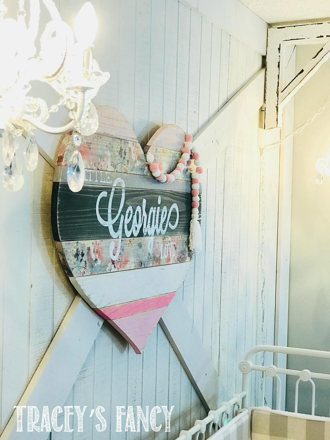 33 Rustic Wood Heart Crafts to DIY and Cherish