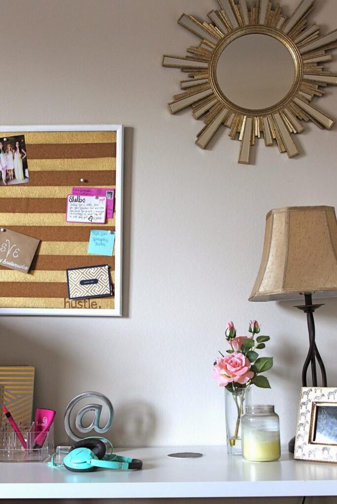 17 Clever DIY Cork Board Designs for Organizing and Decorating