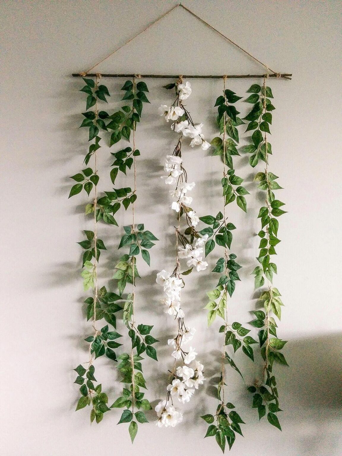 27 Easy DIY Garland Ideas to Craft at Home