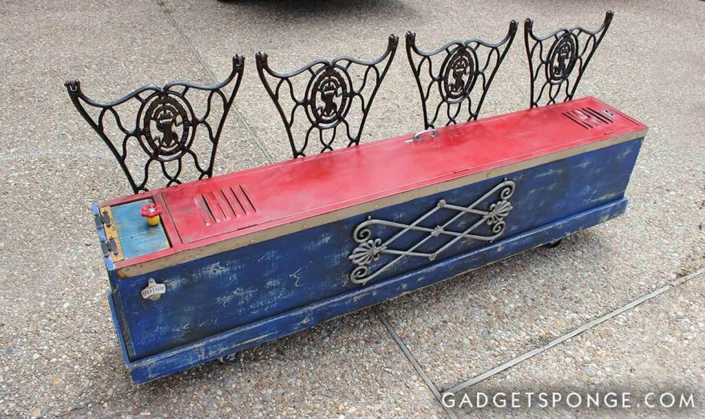 54 Timeless Vintage Storage Ideas to Beautify Your Home