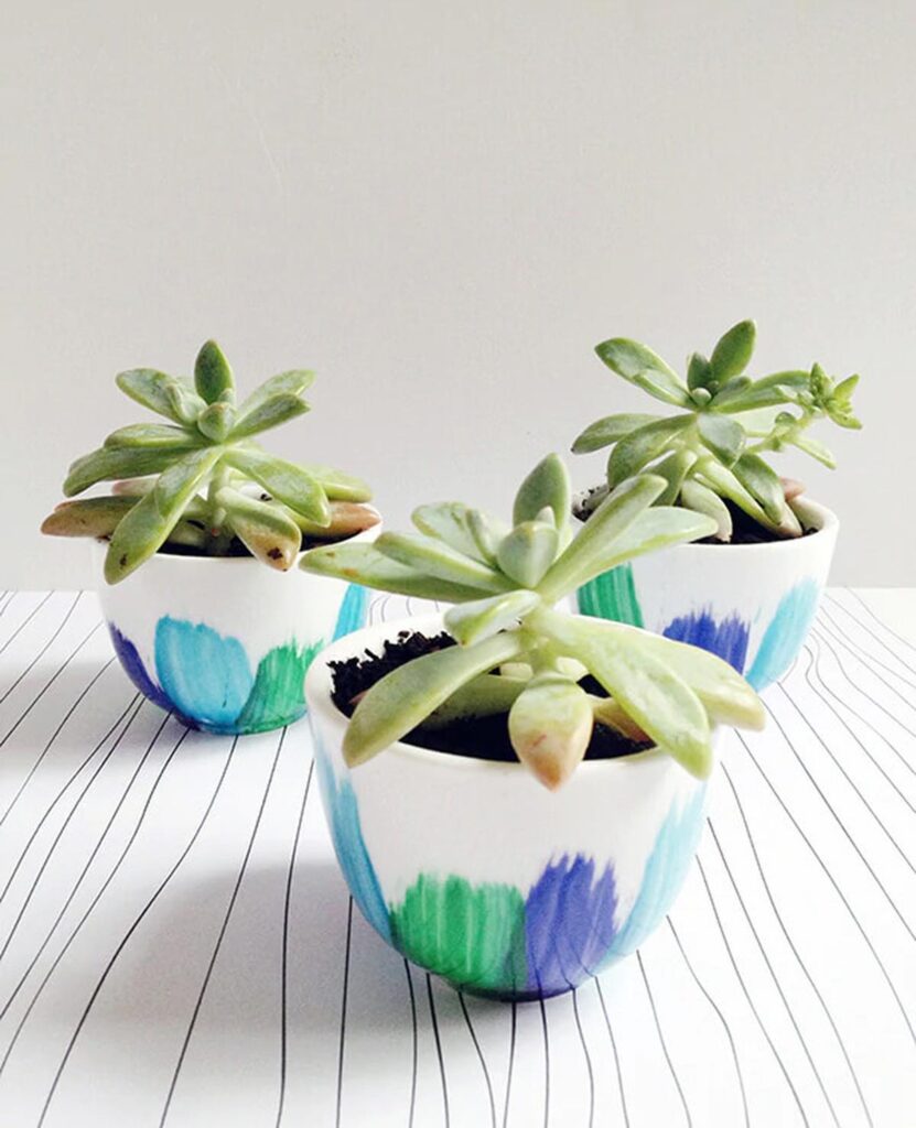 21 Fun and Unique Tea Cup Upcycling Ideas