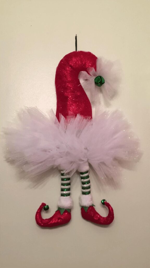 26 DIY Santa Decor Ideas to Brighten Your Holiday