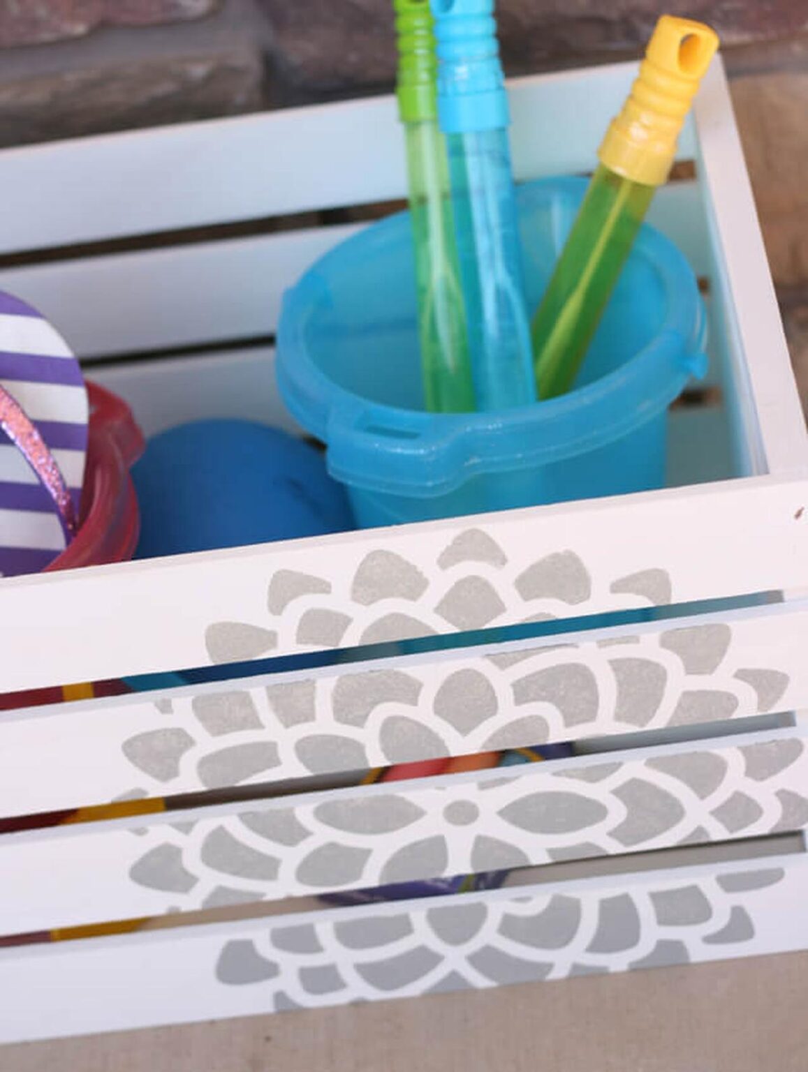 25 DIY Stencil Ideas for Creative Home Makeovers