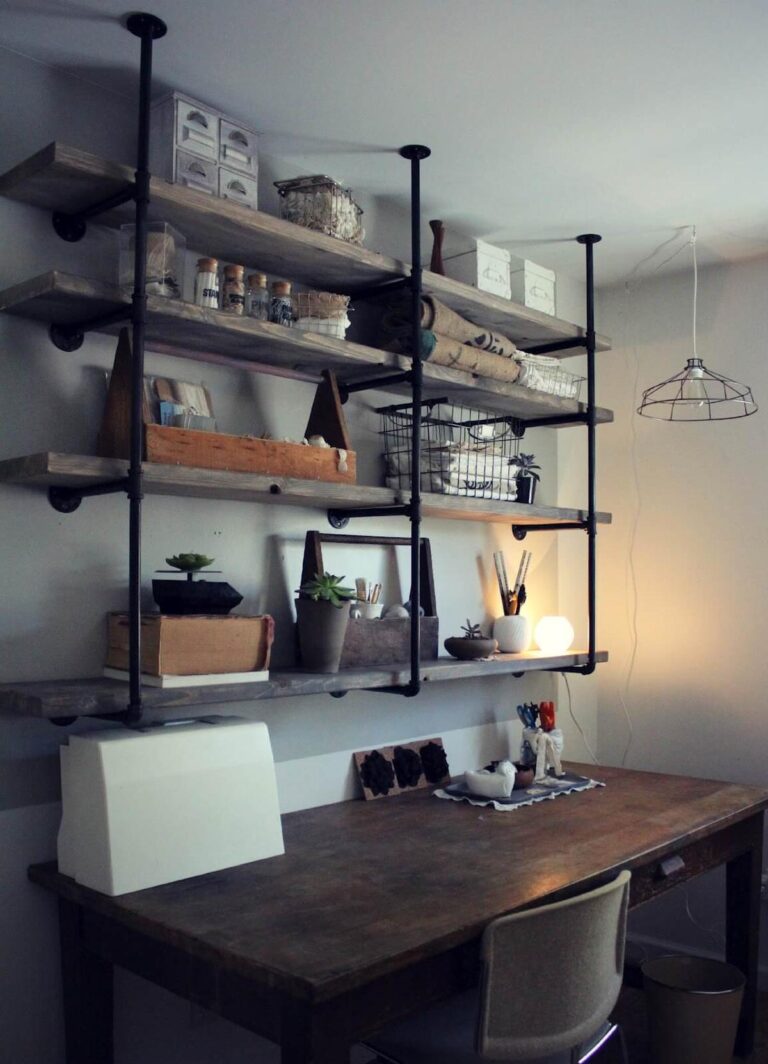 17 DIY Pipe Shelf Projects for Stylish, Space-Saving Storage