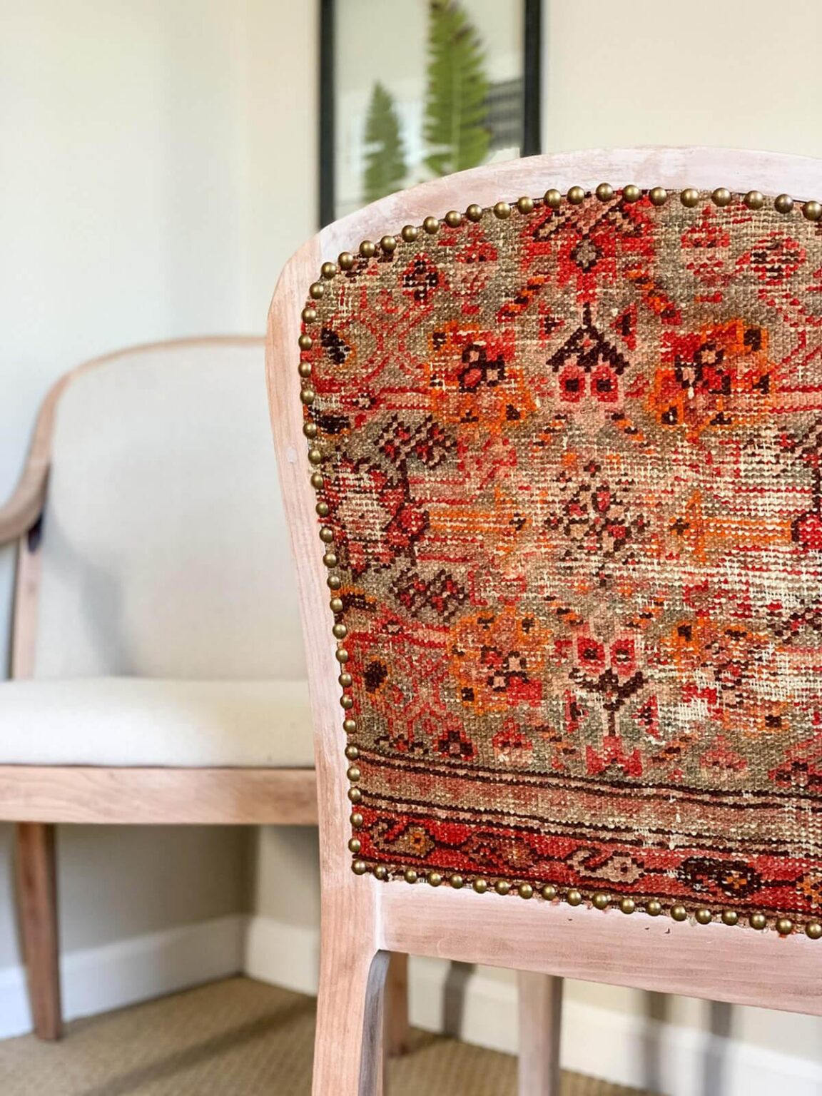 27 Trendy DIY Chair Projects for a Home Makeover