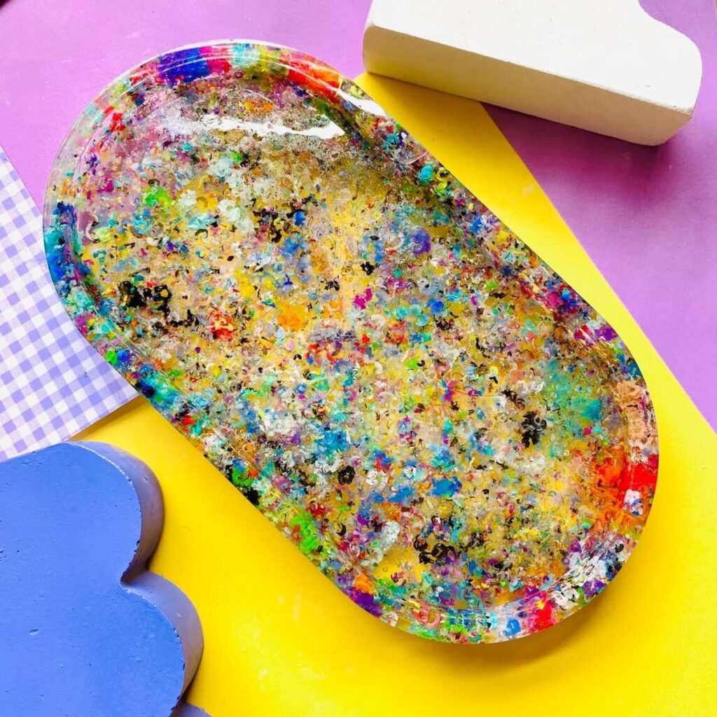 25 Innovative Tray Solutions for a Tidy and Trendy Home