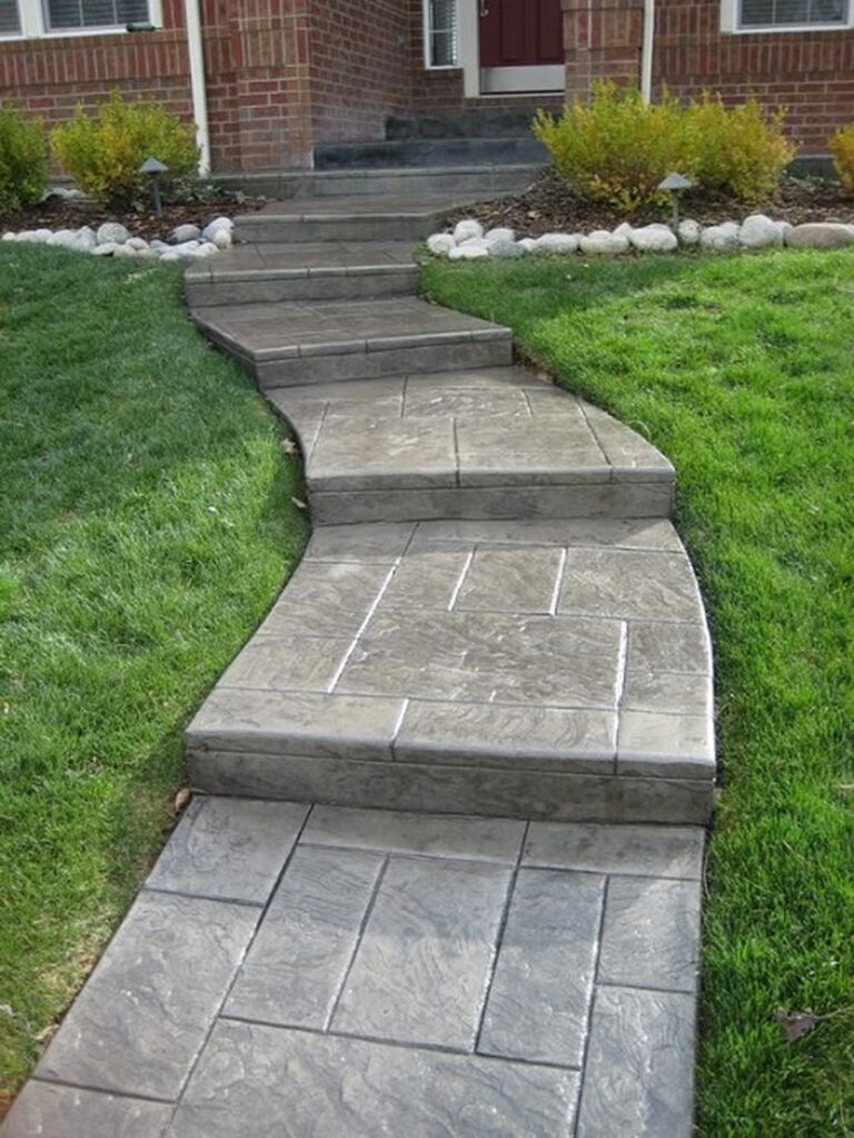 27 Stunning Landscaping Ideas for Front of House to Wow Neighbors