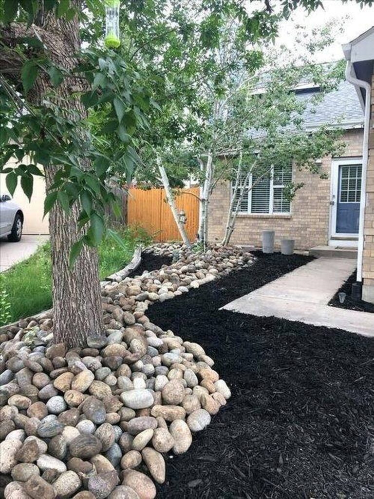 26 Stunning Front Yard River Rock Landscaping Ideas to Try