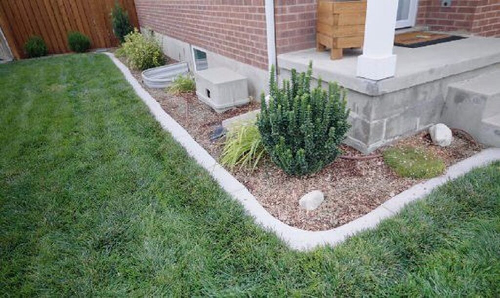 30 Charming DIY Lawn and Garden Edging Ideas to Transform Your Yard