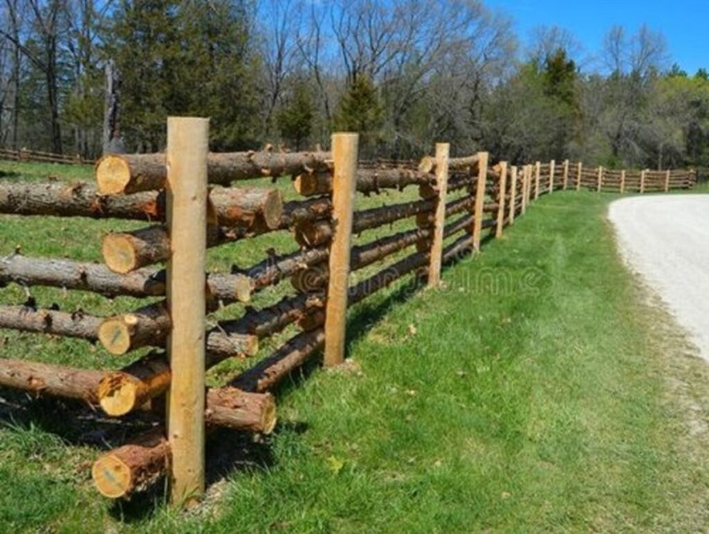 29 Ideally Rustic Fence Ideas That Transform Any Space