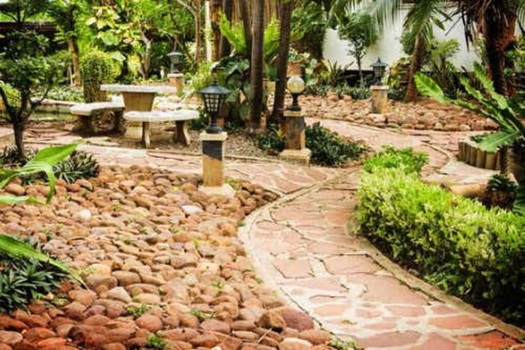 35 Stunning Garden Path Ideas That Transform Any Outdoor Space