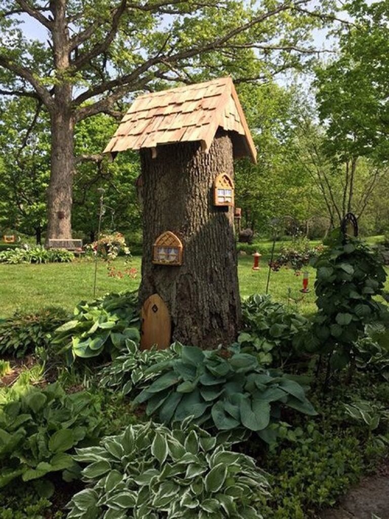 20 Delightful DIY Tree Projects To Transform Your Backyard