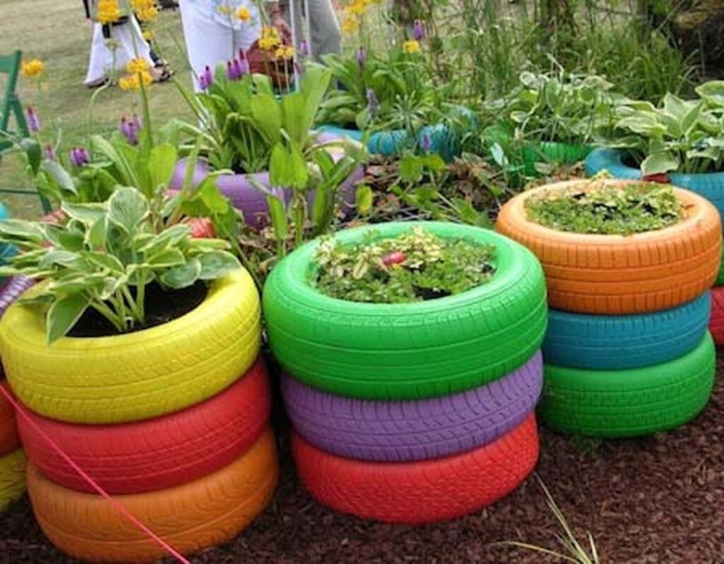 30 Brilliant Tire Garden Ideas to Transform Your Outdoor Space