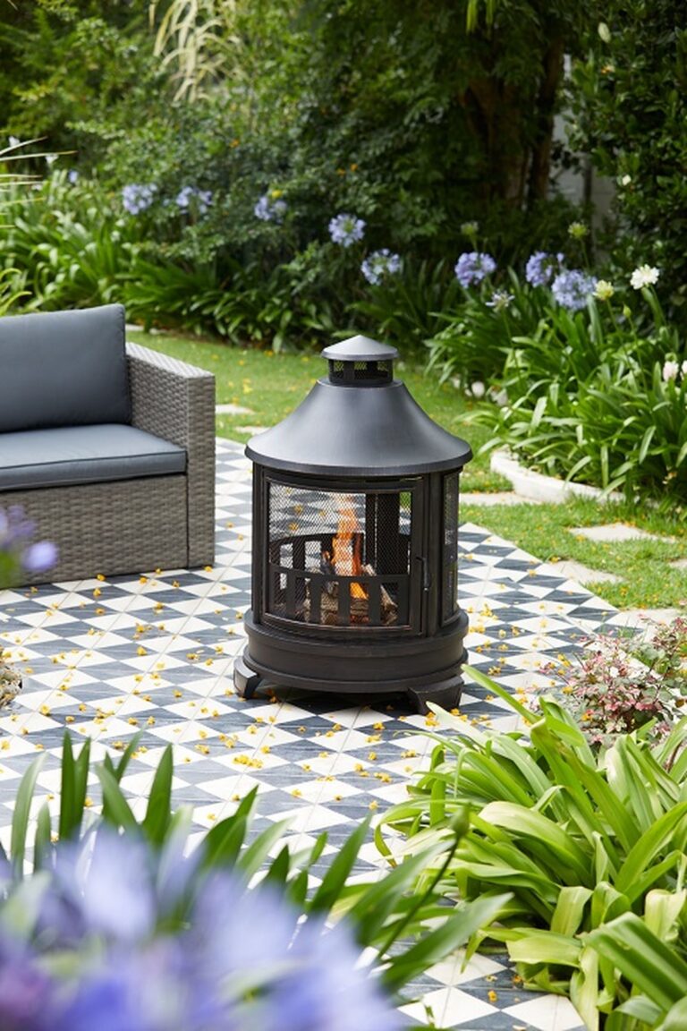 31 Beautiful Mediterranean Garden Ideas That Inspire