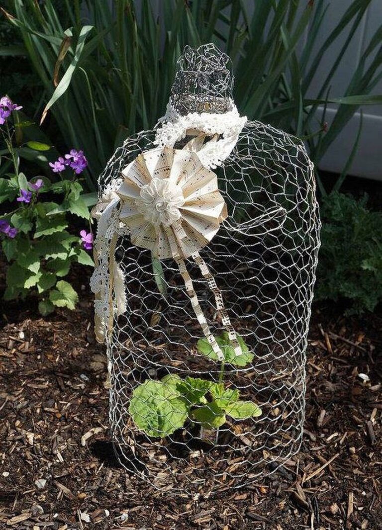 24 Enchanting DIY Chicken Wire Projects For Your Garden Paradise